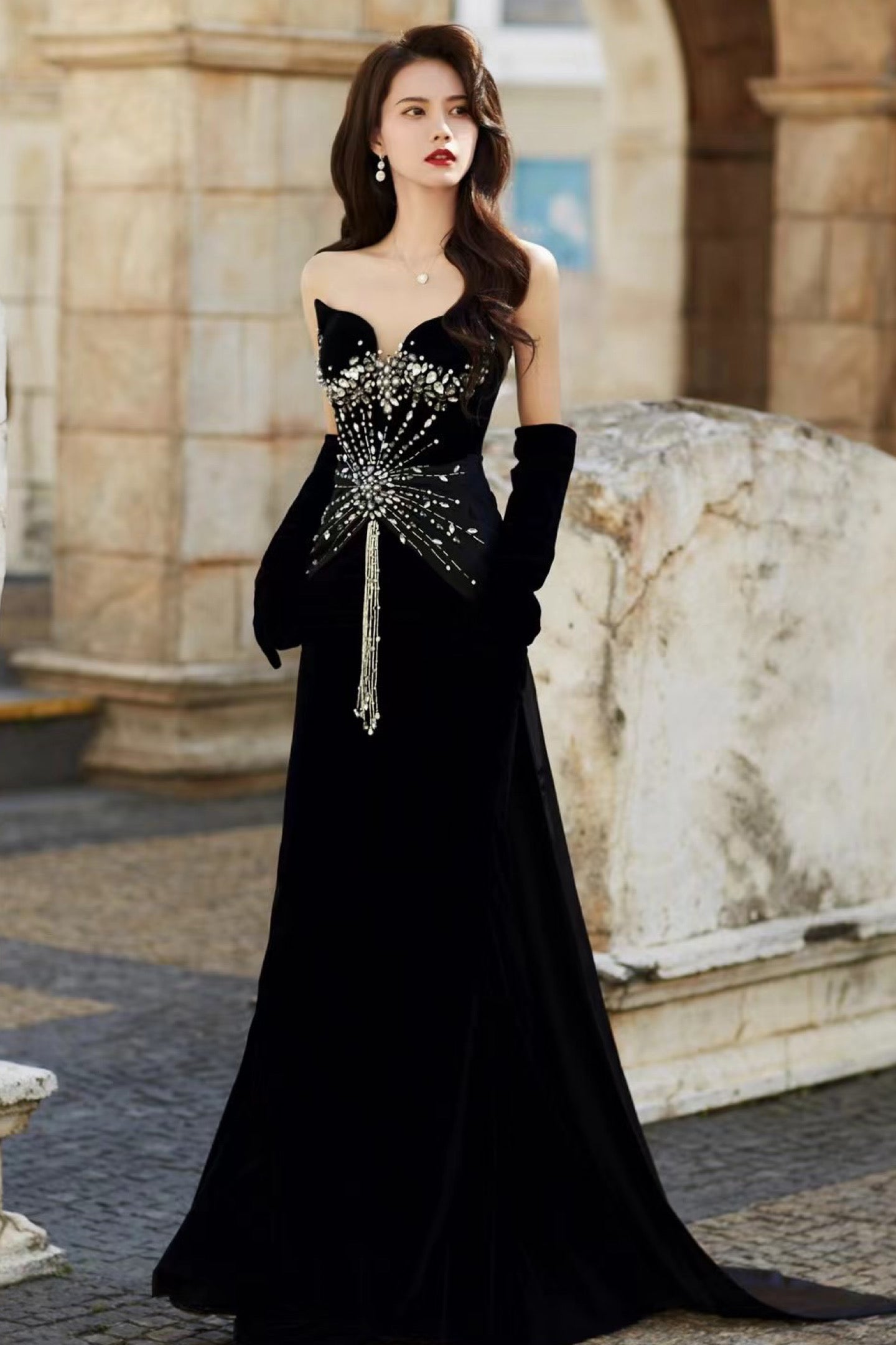 SC Victorian Velvet Black Mermaid Gown – GlamEdge Dress & Gown