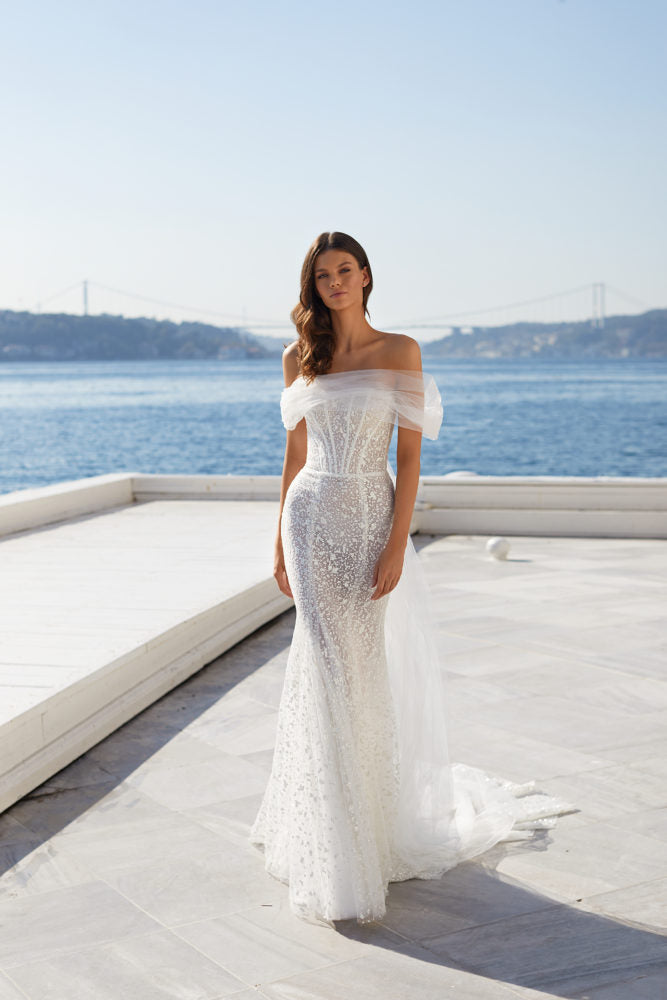 White & Lace Irma Gown – GlamEdge Dress & Gown